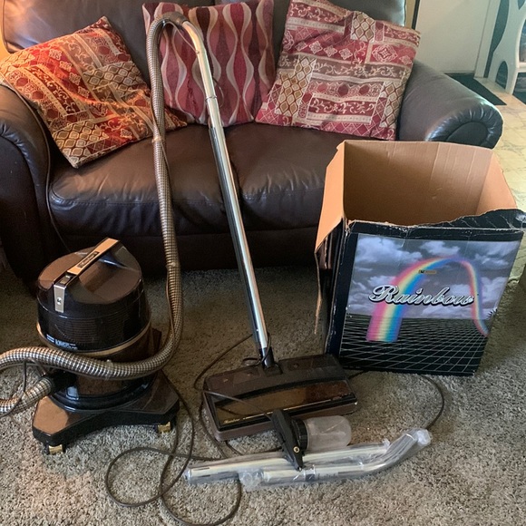 Rainbow | Other | Soldrainbow Vacuum With Attachments Box Serviced In ...